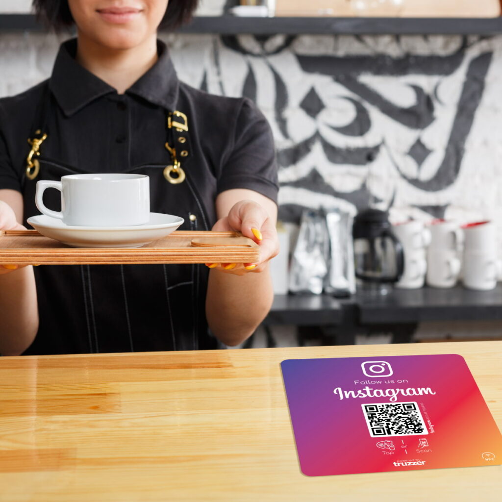 Instagram NFC Sticker "Square" mit Instagram QR Code - empfehlio